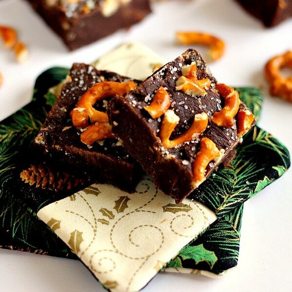 Salted Dark Chocolate Pretzel Fudge - Pumpkin 'N Spice