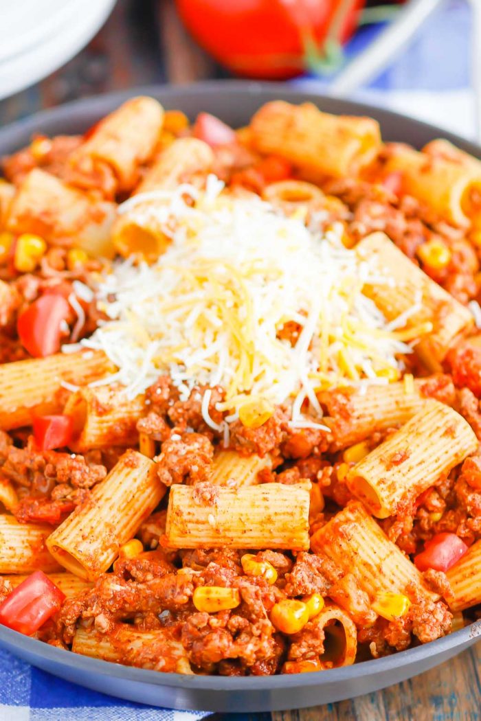 Easy Chili Pasta Recipe - Pumpkin 'N Spice