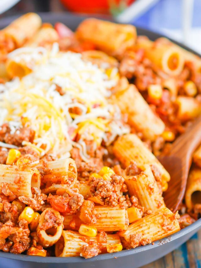 Easy Chili Pasta Recipe - Pumpkin 'N Spice