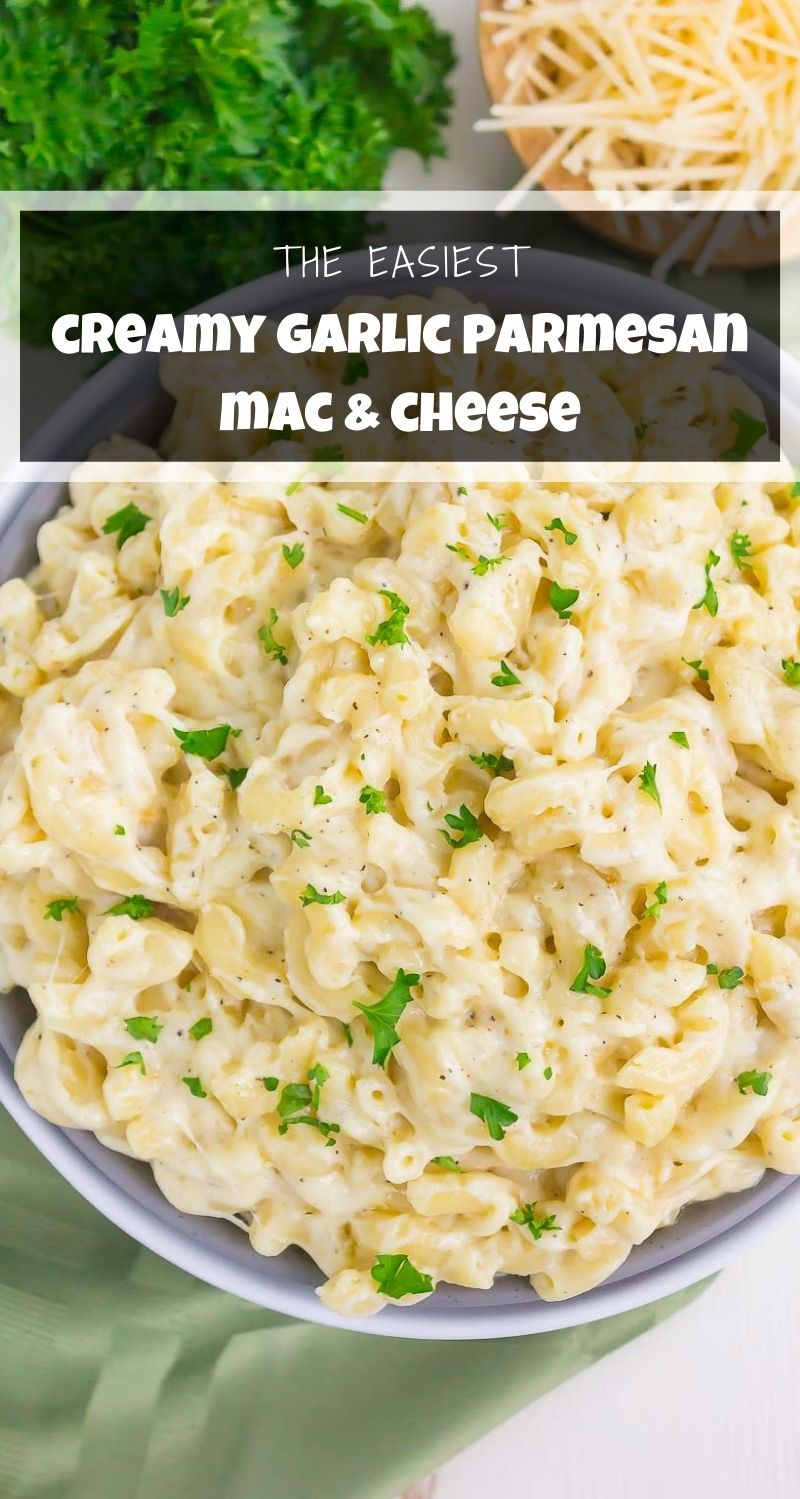 Creamy Garlic Parmesan Mac and Cheese - Pumpkin 'N Spice