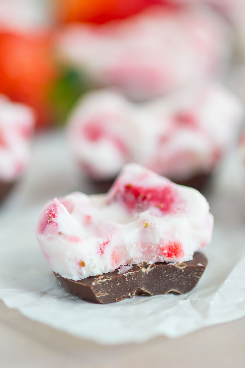 Strawberry Yogurt Bites - Pumpkin 'N Spice