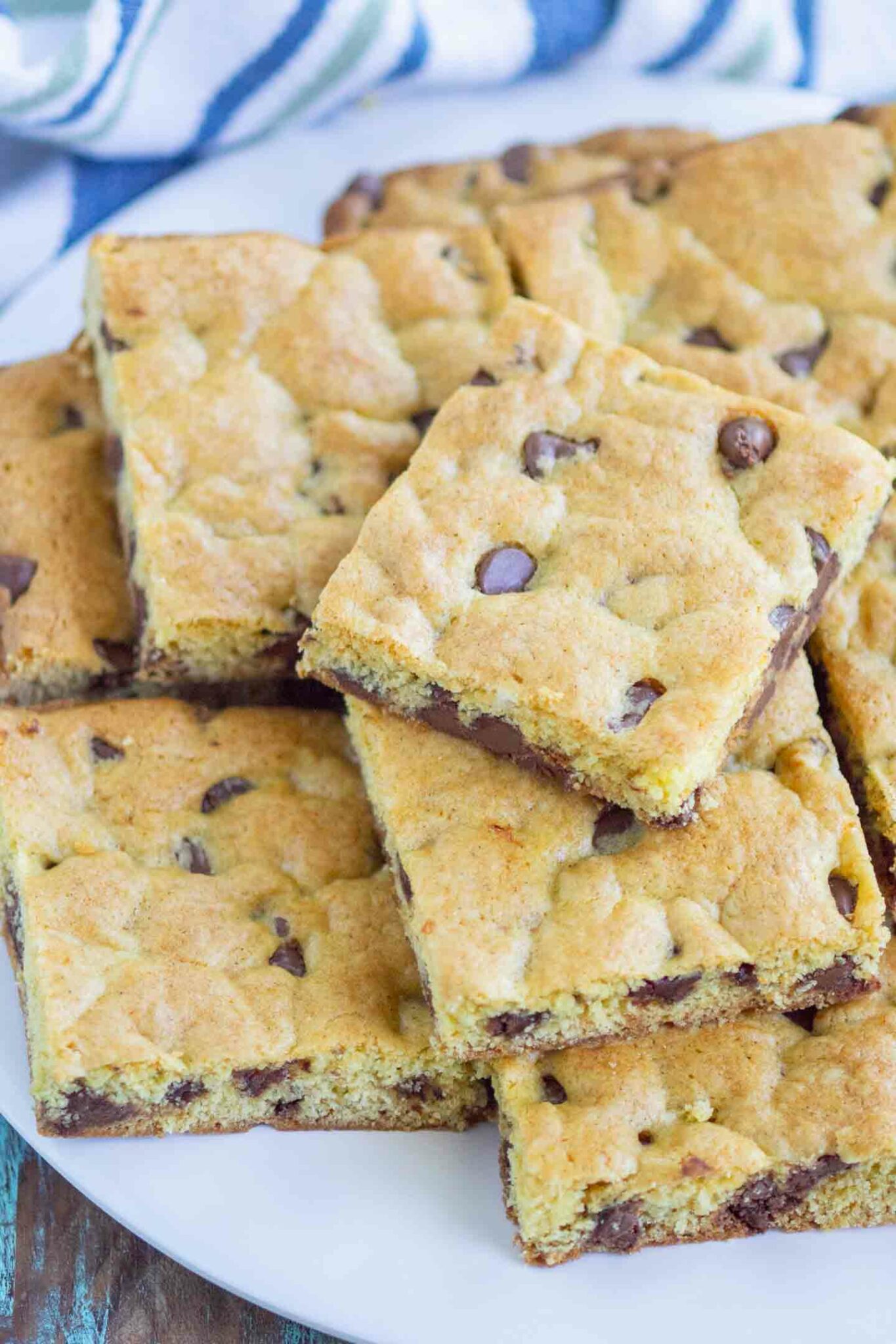 Cake Mix Chocolate Chip Cookie Bars - Pumpkin 'N Spice