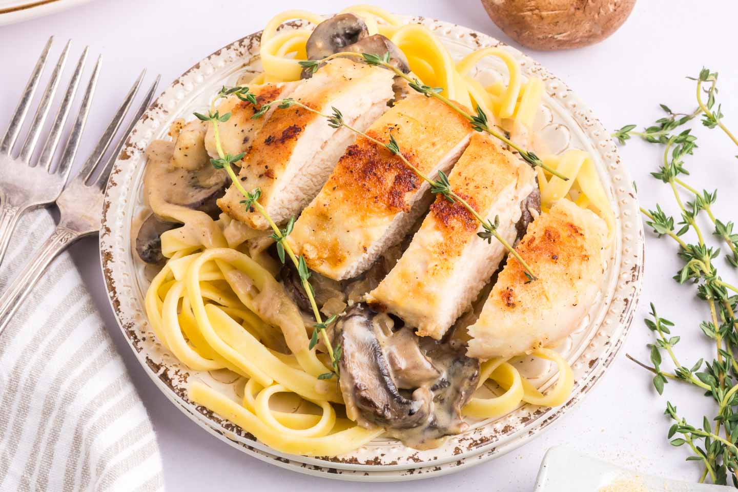 Chicken Marsala Pasta - Pumpkin 'N Spice