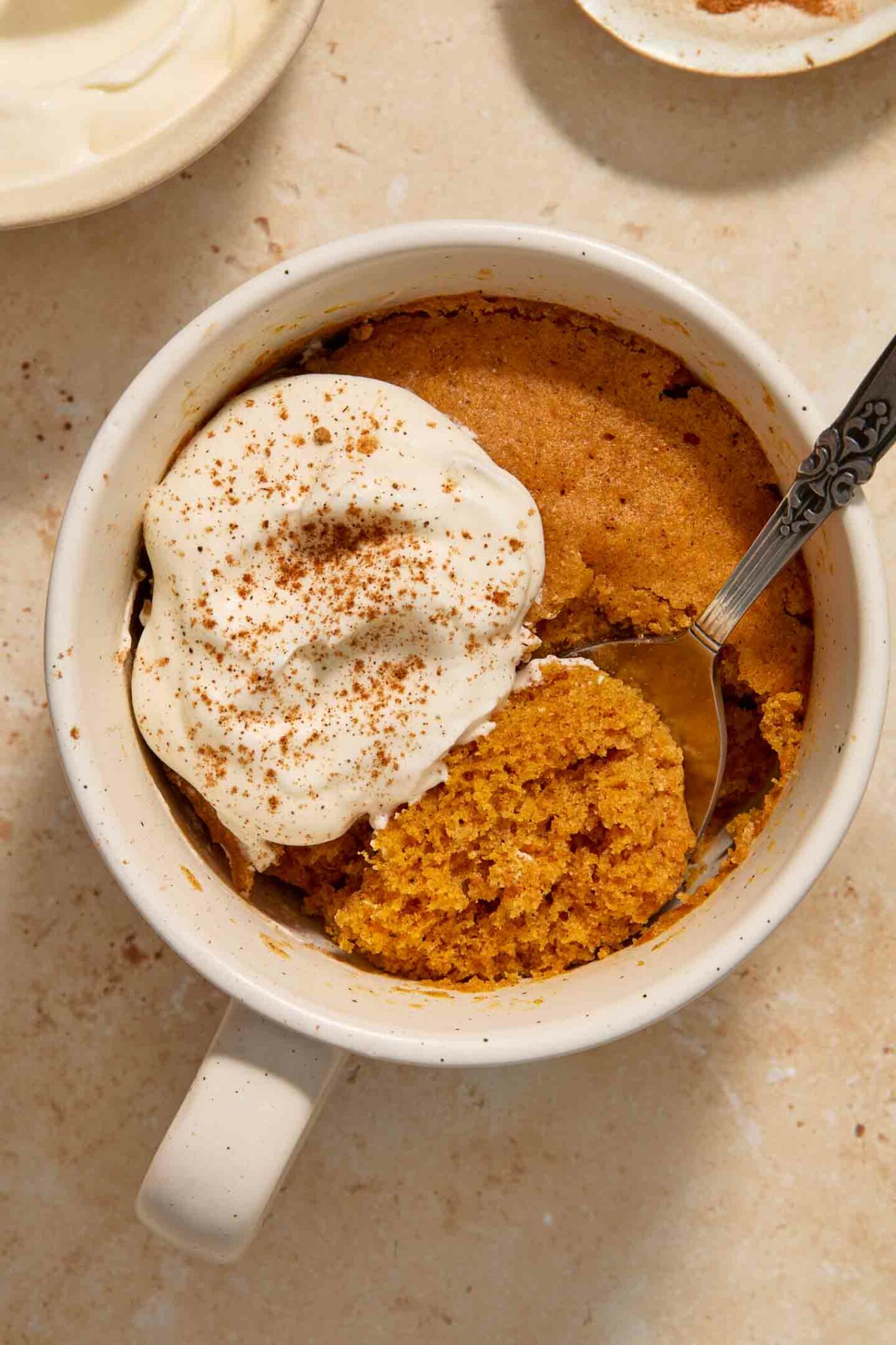 Pumpkin Mug Cake - Pumpkin 'N Spice