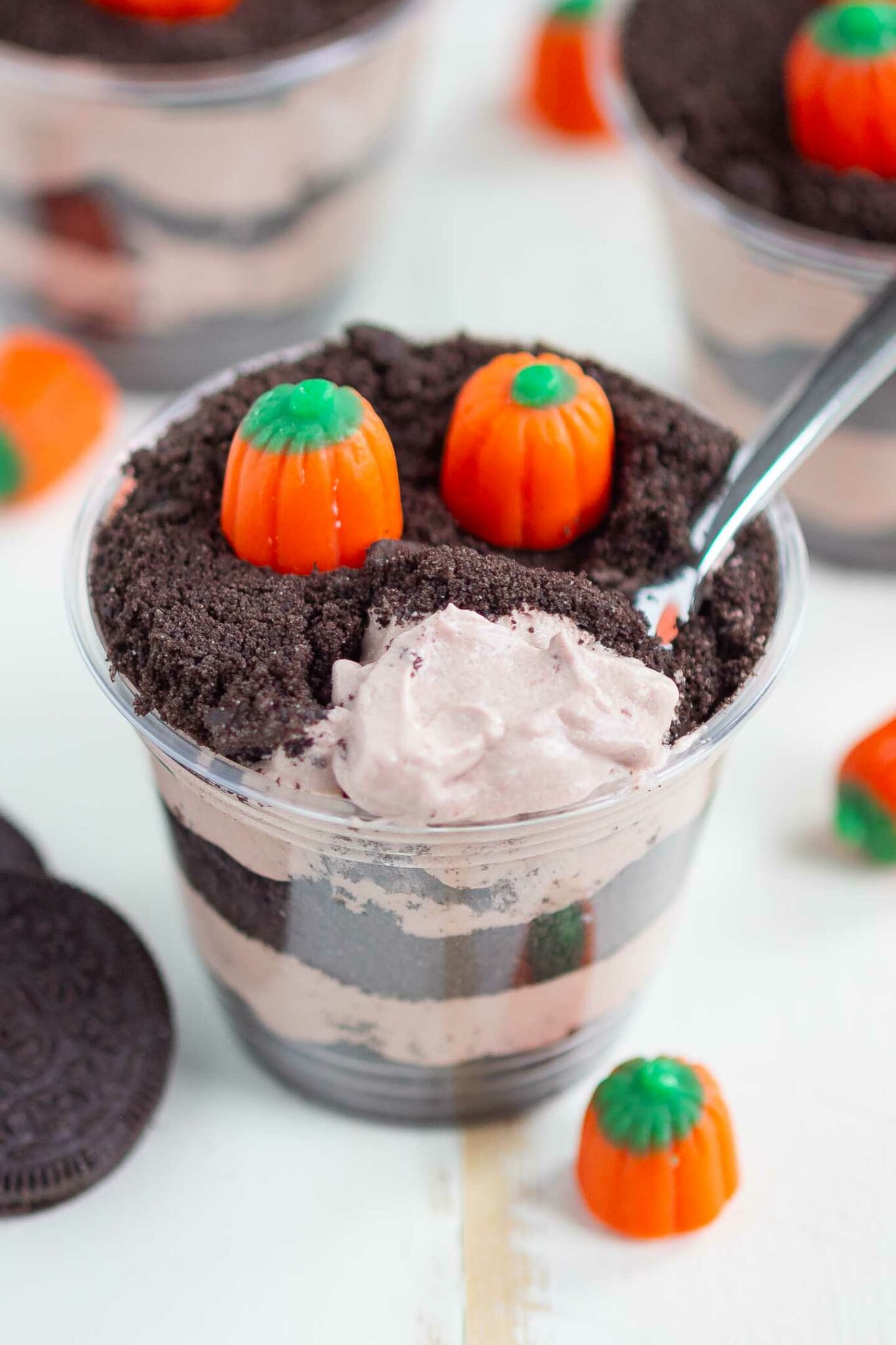 Pumpkin Patch Dirt Cups - Pumpkin 'N Spice